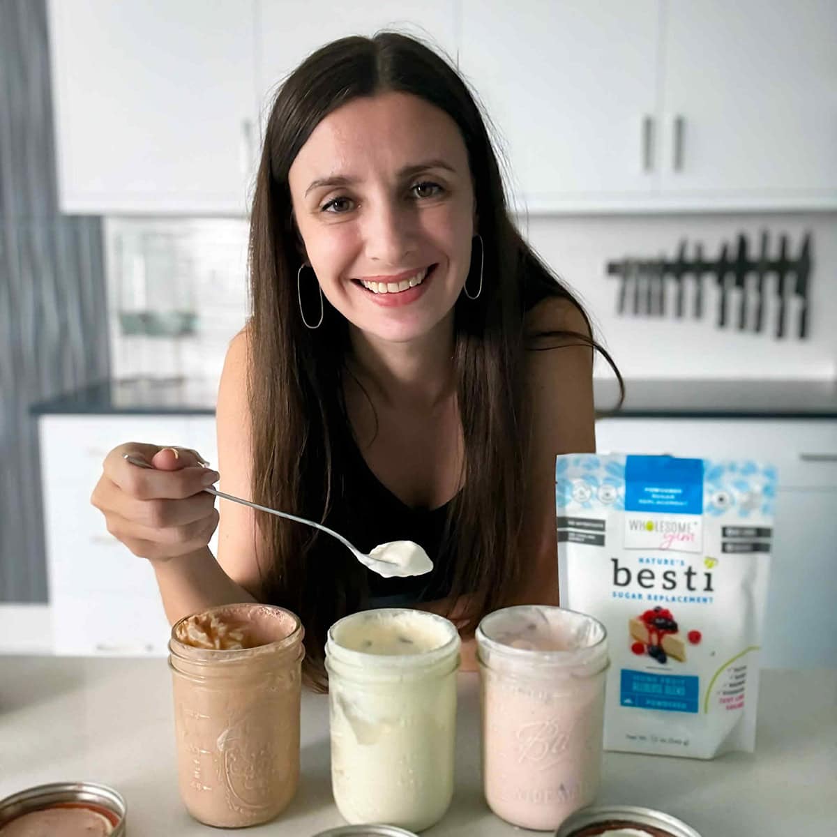 Mason Jar Ice Cream (5 Minutes!) - Wholesome Yum